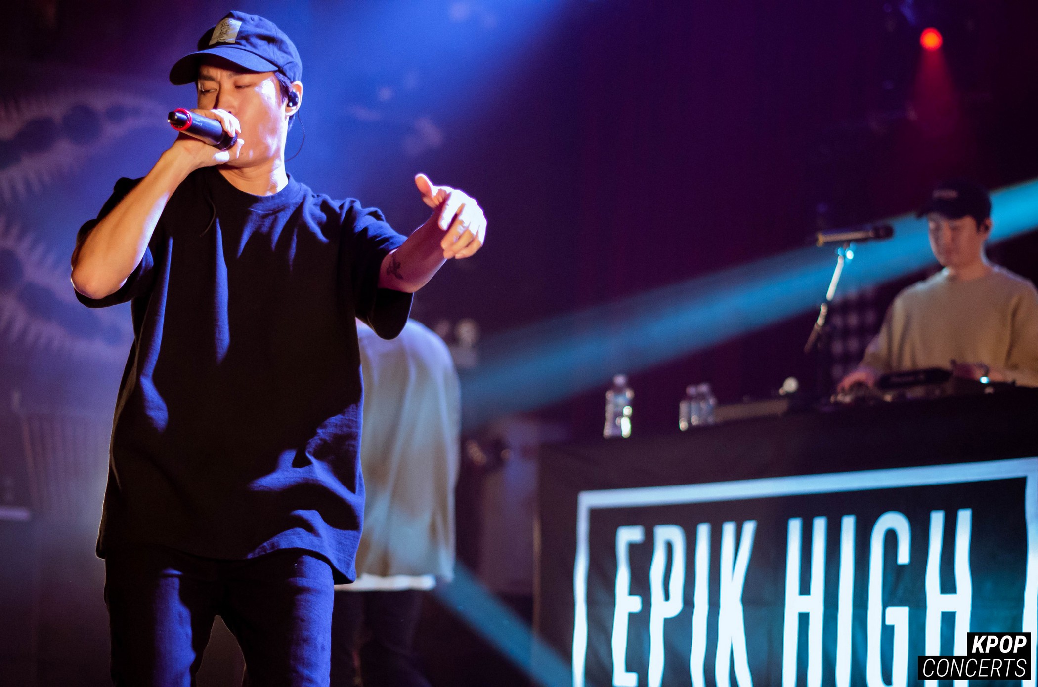[RECAP] Legends of Korean Hip-Hop Epik High Give Chicago Fans a Night ...