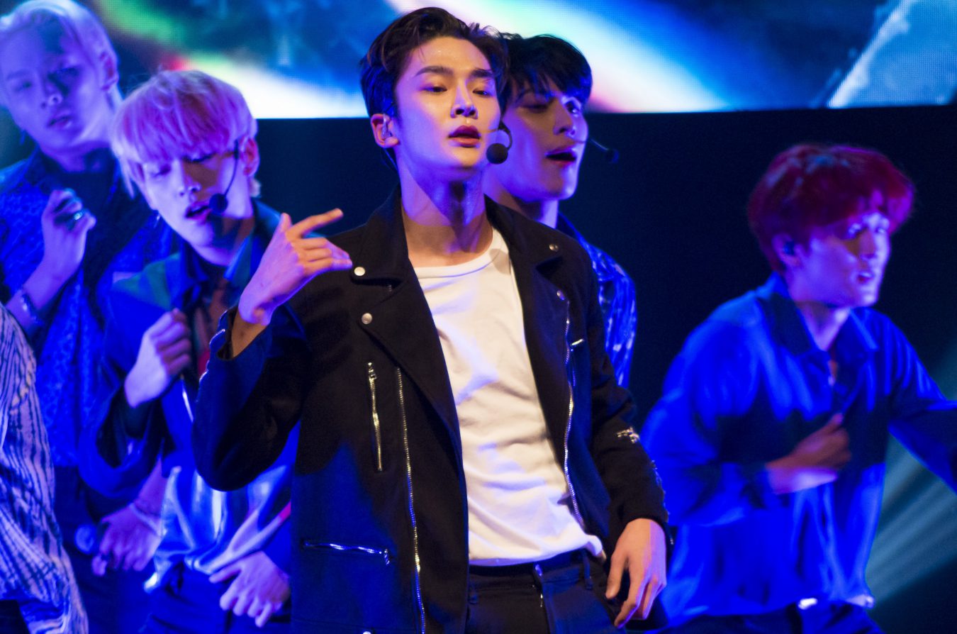 [RECAP] SF9 Bring Down the House in Chicago - K-Pop Concerts