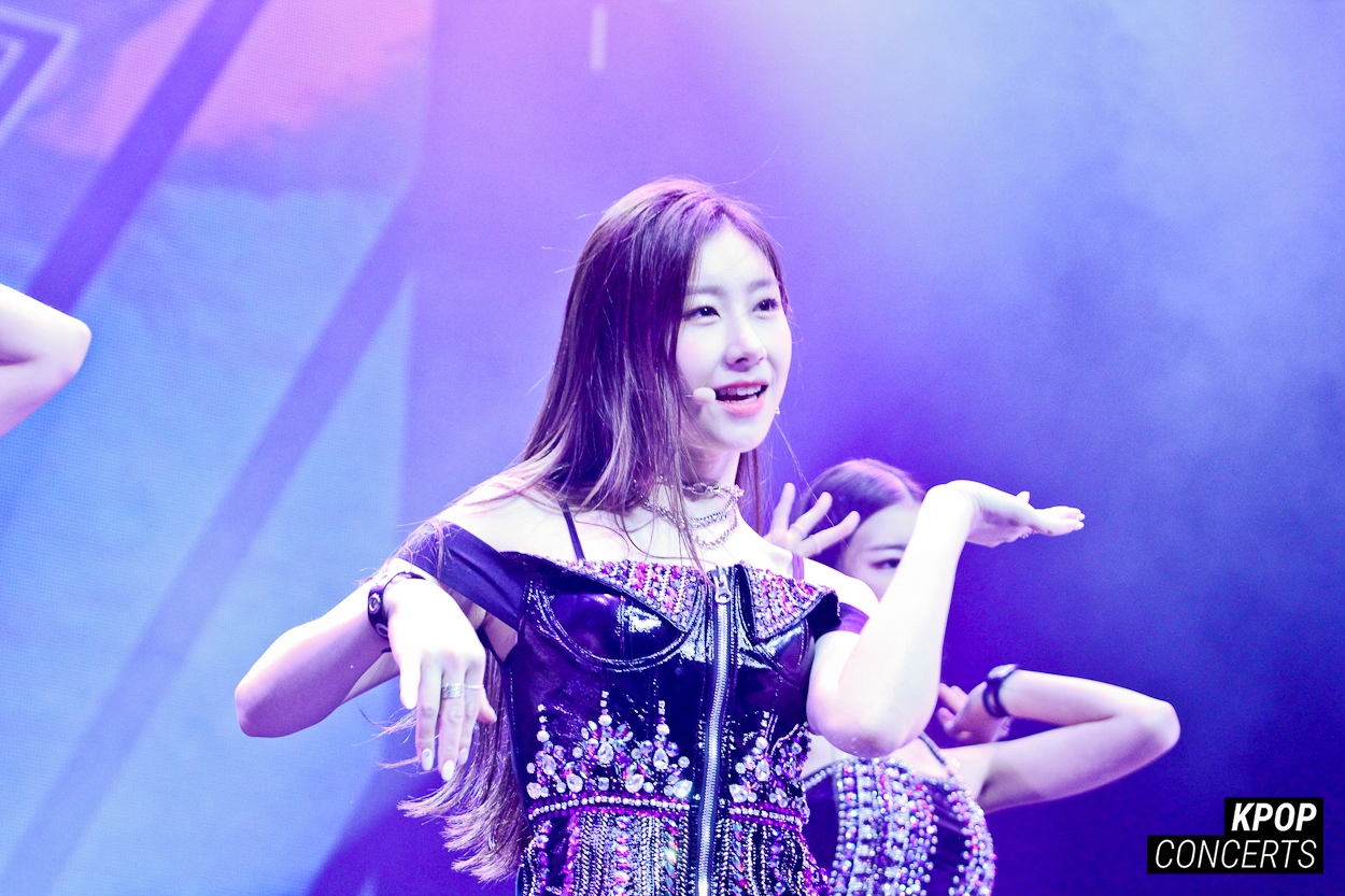 [GALLERY] ITZY Premiere Showcase Tour 'ITZY? ITZY!' in Los Angeles - K ...