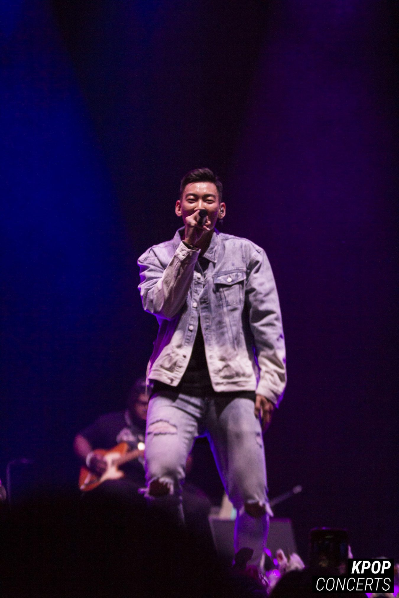 GALLERY: Amber Liu Tour X in LA - K-Pop Concerts