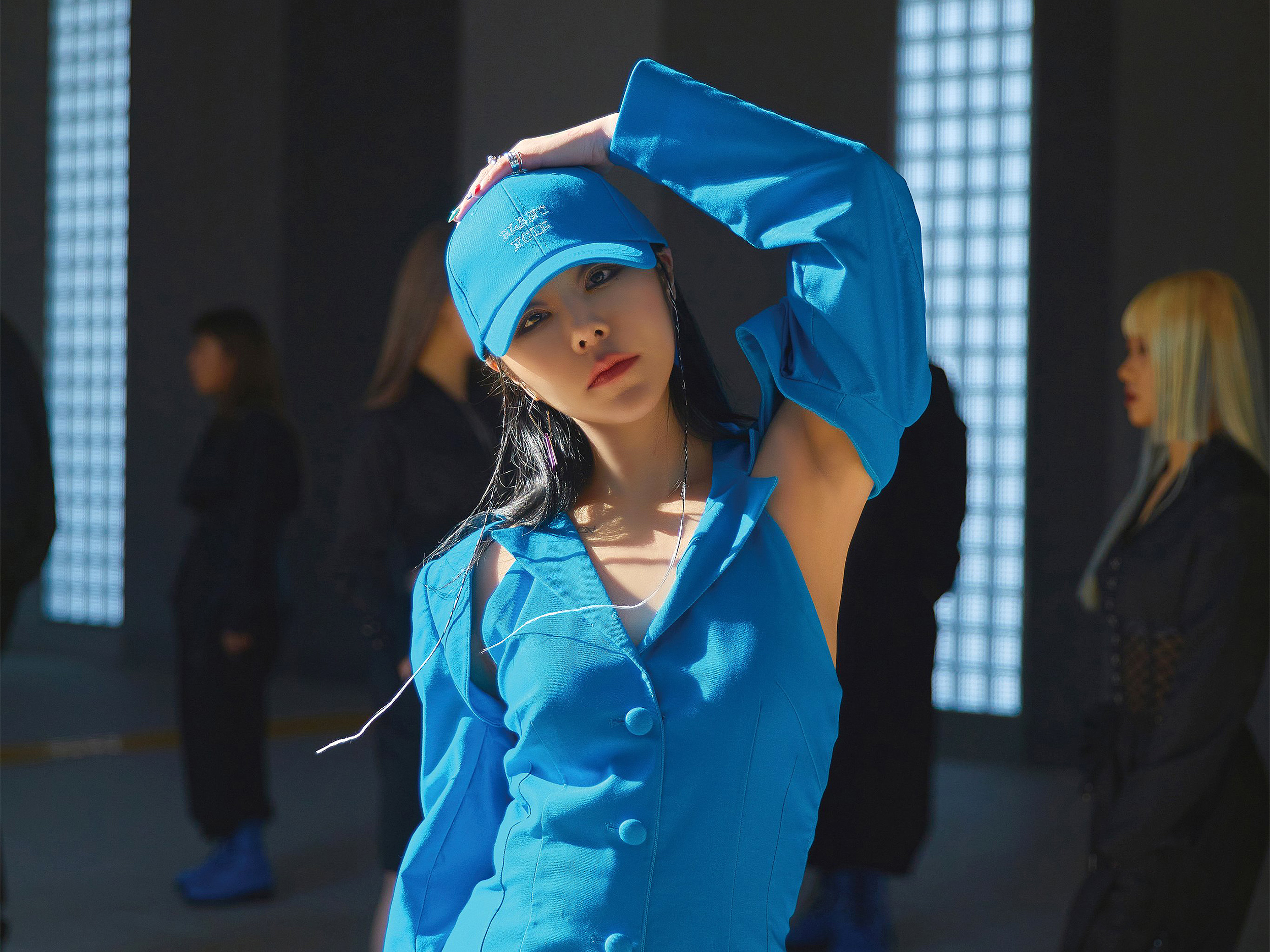 Wheein Embraces Her Unique Colors and Identity in “water color” Solo ...