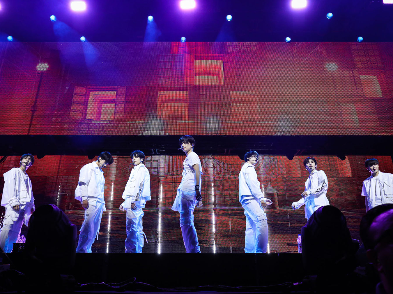 [RECAP] ENHYPEN Takes Over Anaheim During First World Tour “MANIFESTO ...