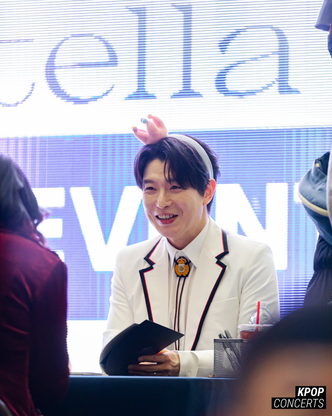 [GALLERY] Forestella Meets Fans at Los Angeles Fan Sign Event - K-Pop ...