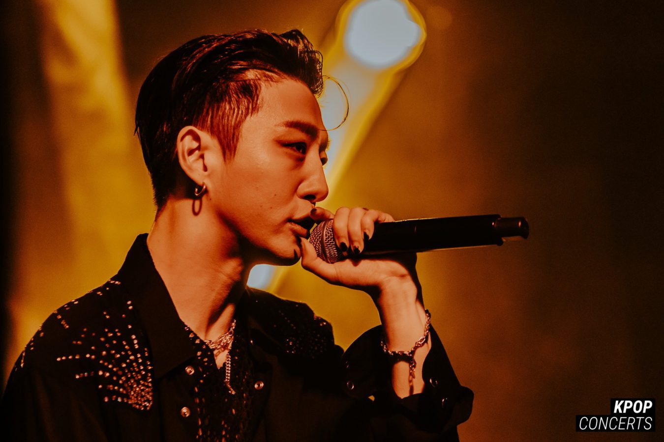 [GALLERY] Colors of Bang Yong Guk in Los Angeles - K-Pop Concerts