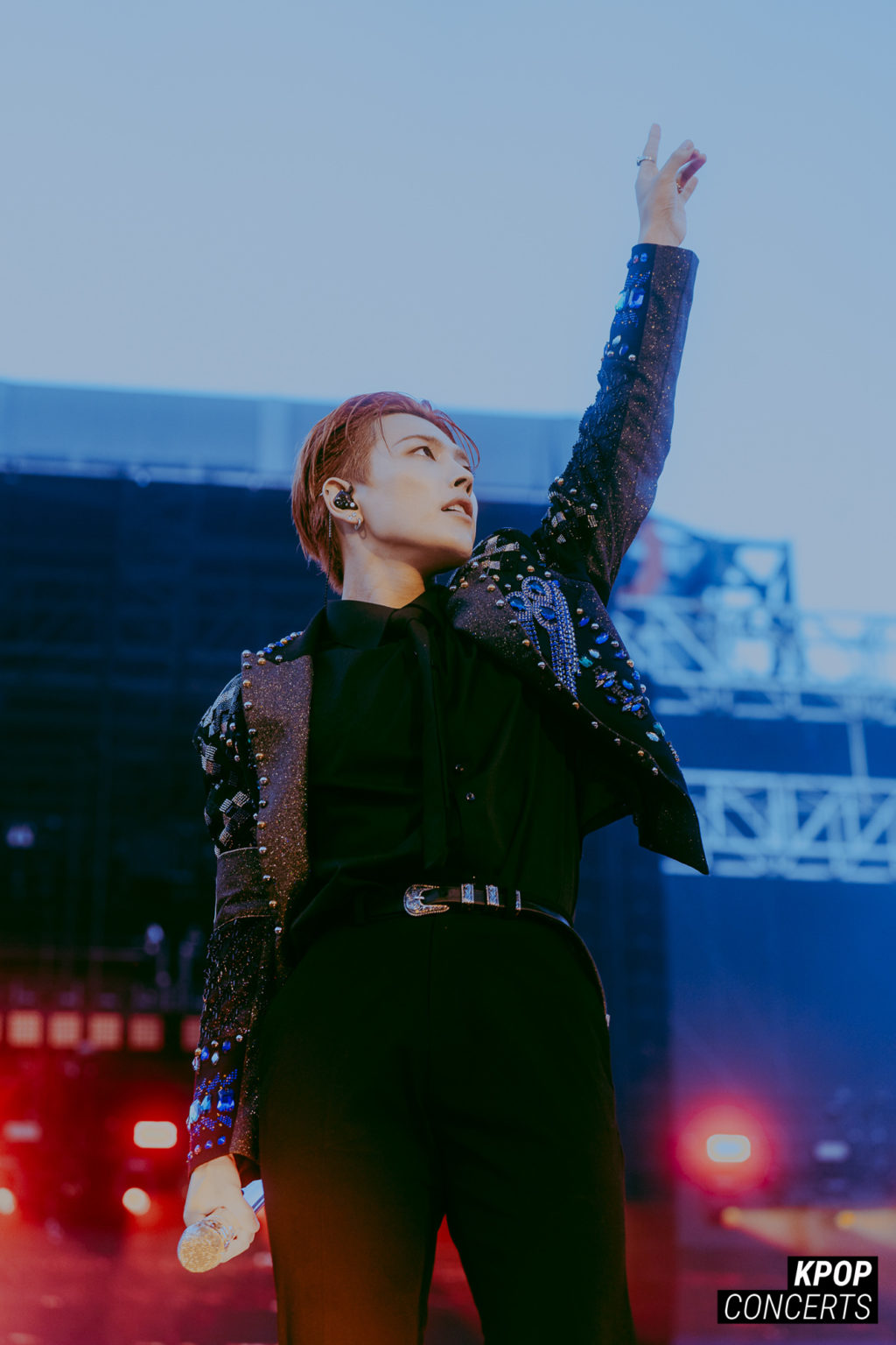 [GALLERY] ATEEZ 2025 WORLD TOUR [IN YOUR FANTASY] in New York - K-Pop Concerts