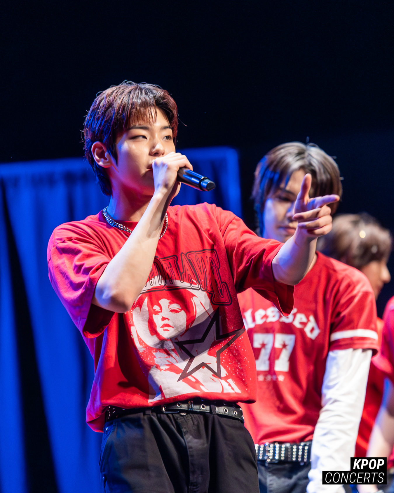 [GALLERY] 82MAJOR TOUR '82 SYNDROME' in Los Angeles - K-Pop Concerts