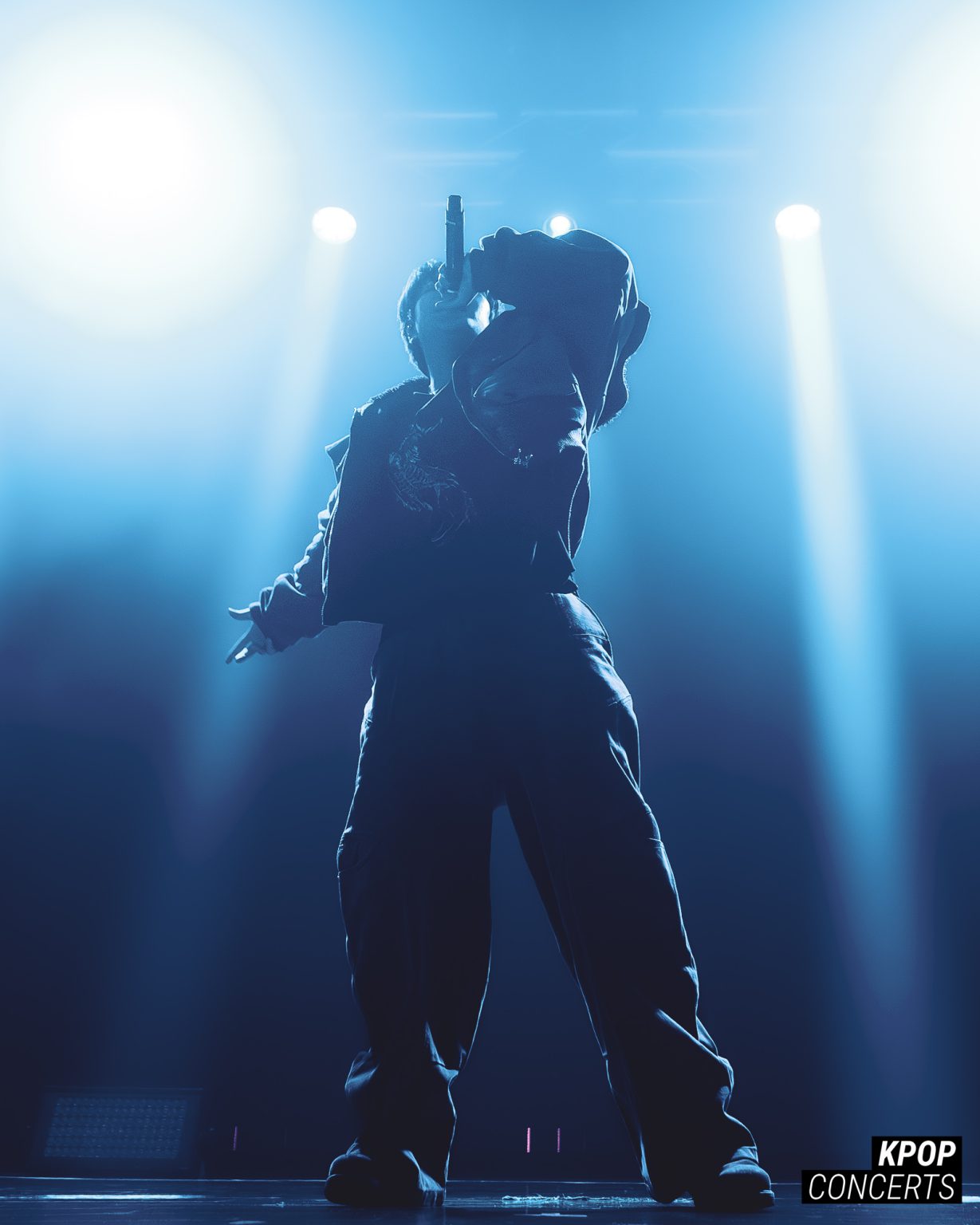 [RECAP] JUSTB Embraces Hyperpop Energy at ‘SNOW ANGEL’ Concert in Los ...